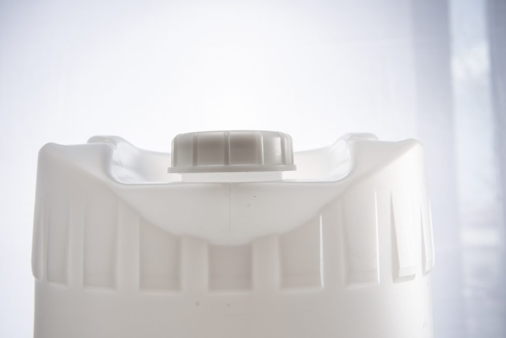 Tight Head Containers - Priority Plastics